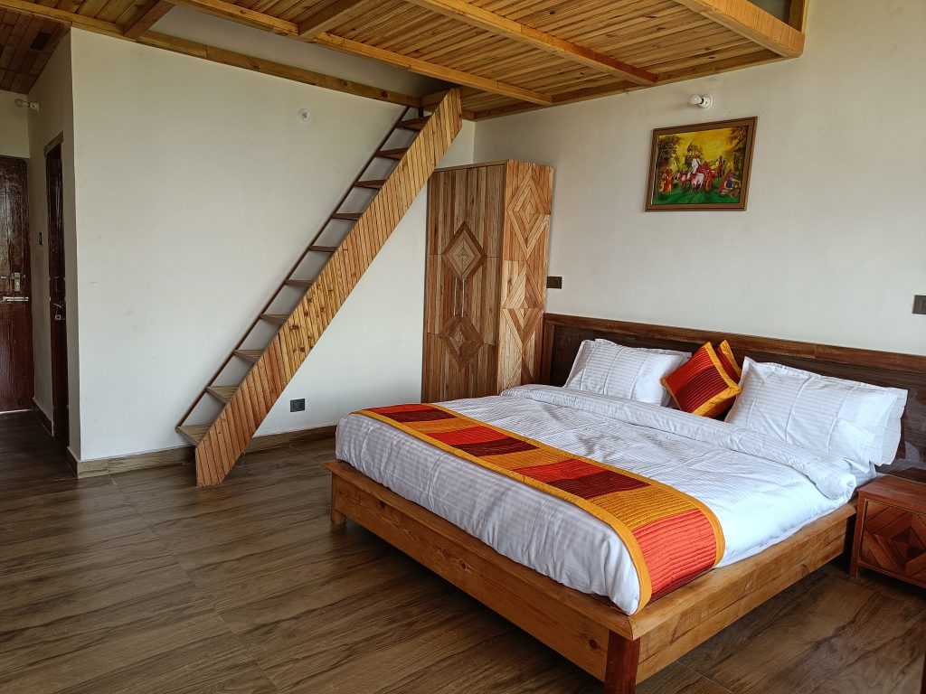Rooms – Lap of Himalayas